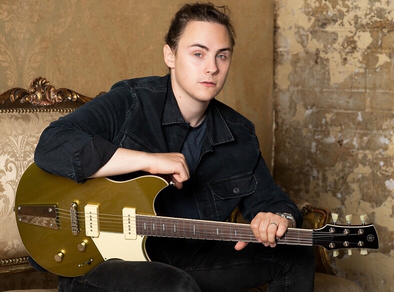 Chris Buck of Cardinal Black - Boomerocity. Rock and Roll Magazine ...